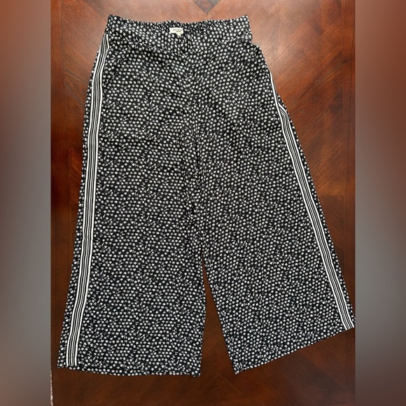 Max Studio | Pants & Jumpsuits | Max Studio Black And White Patterned ...
